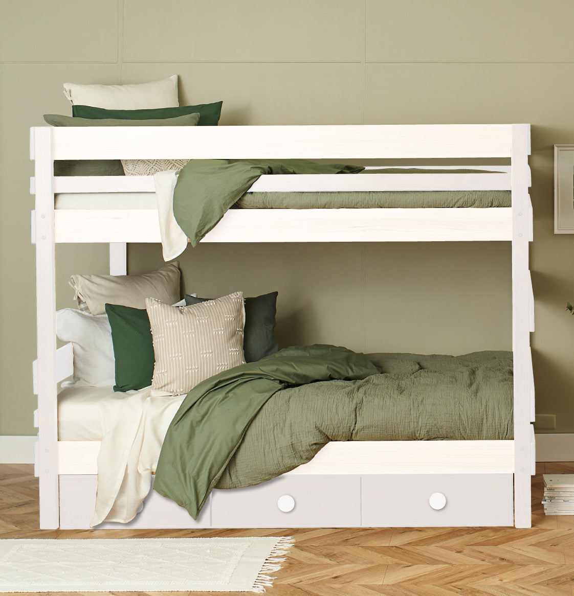 Bunk Bed with built in End Ladder – Bunkers.com.au